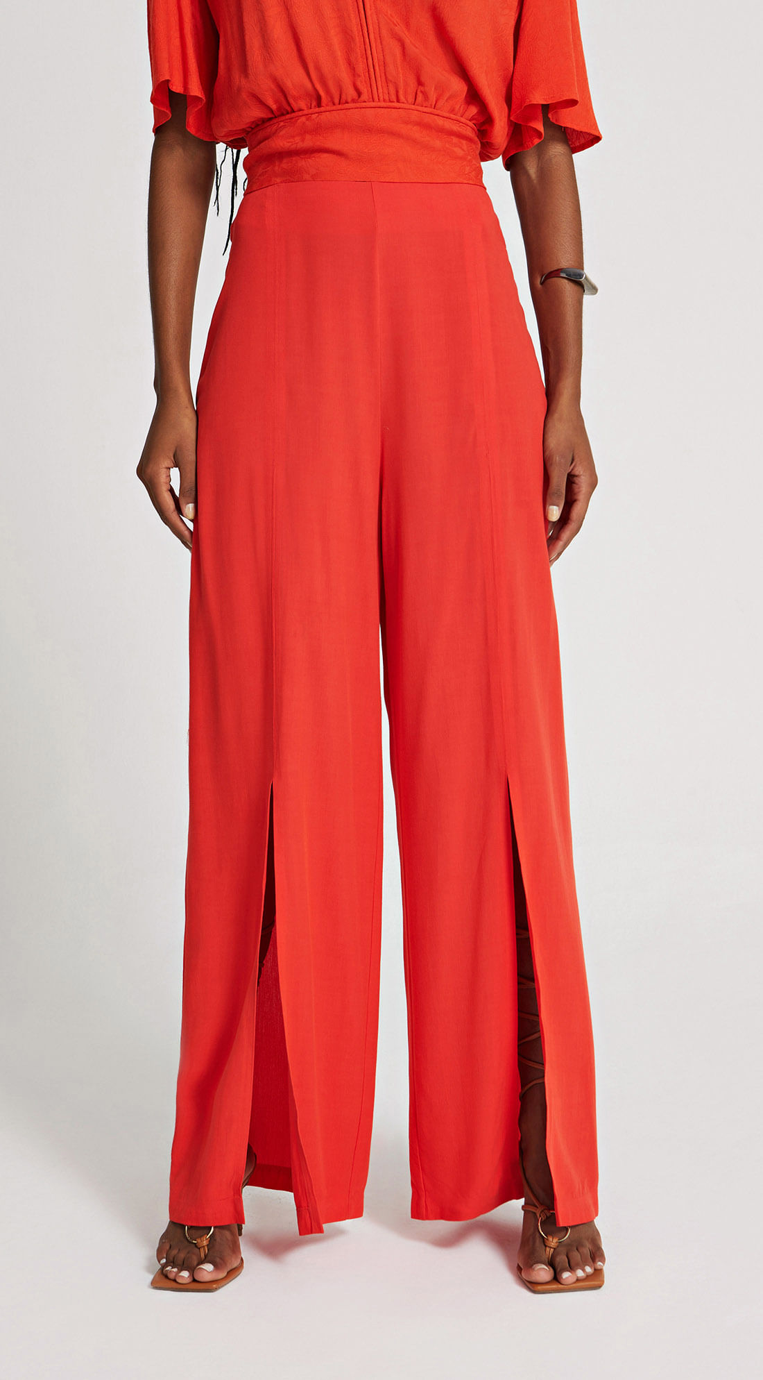 Calca Morena Rosa Pantalona Cós Alto Com Fendas Vermelho