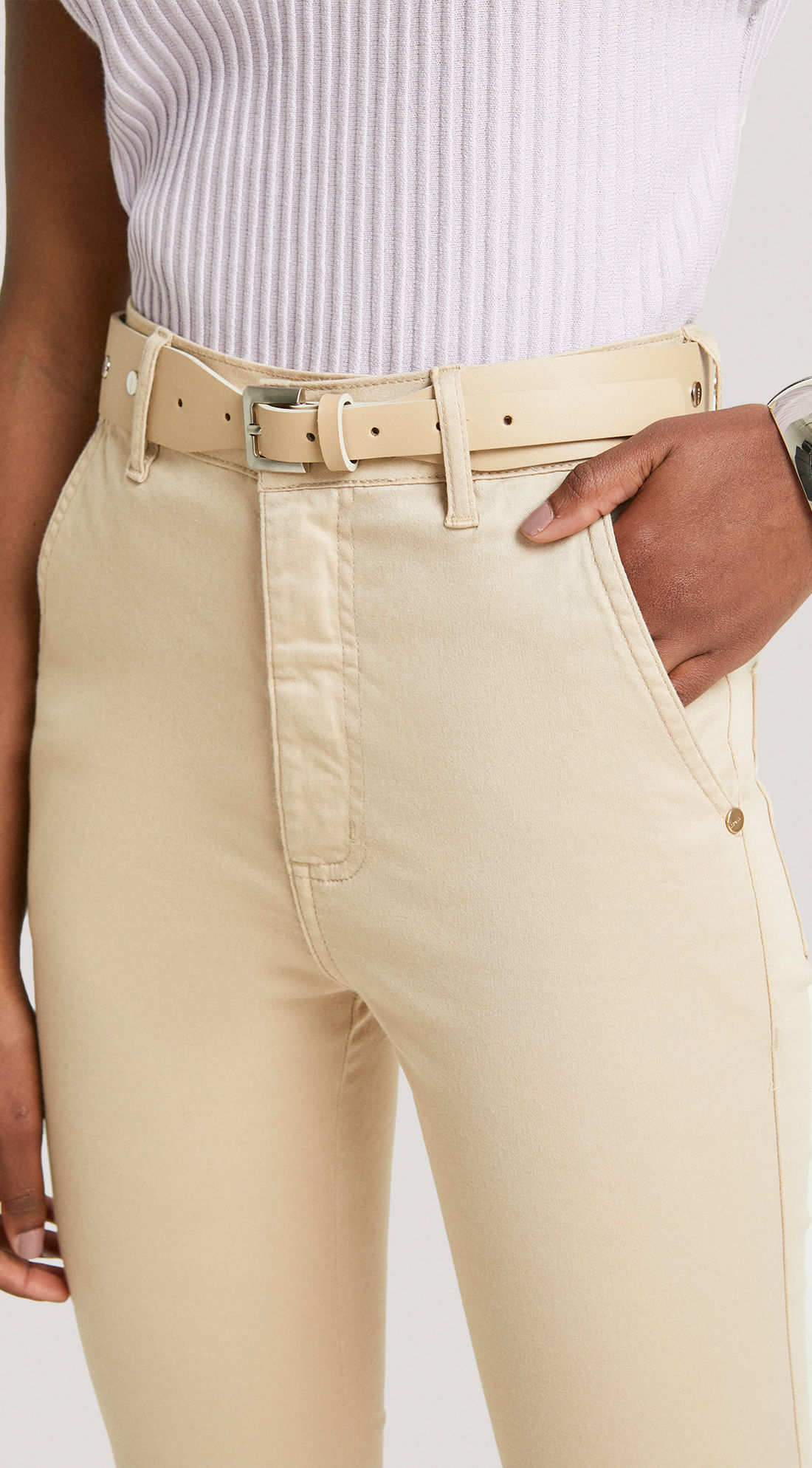 Calca Morena Rosa Boot Cut Cós Alto Com Cinto Bege