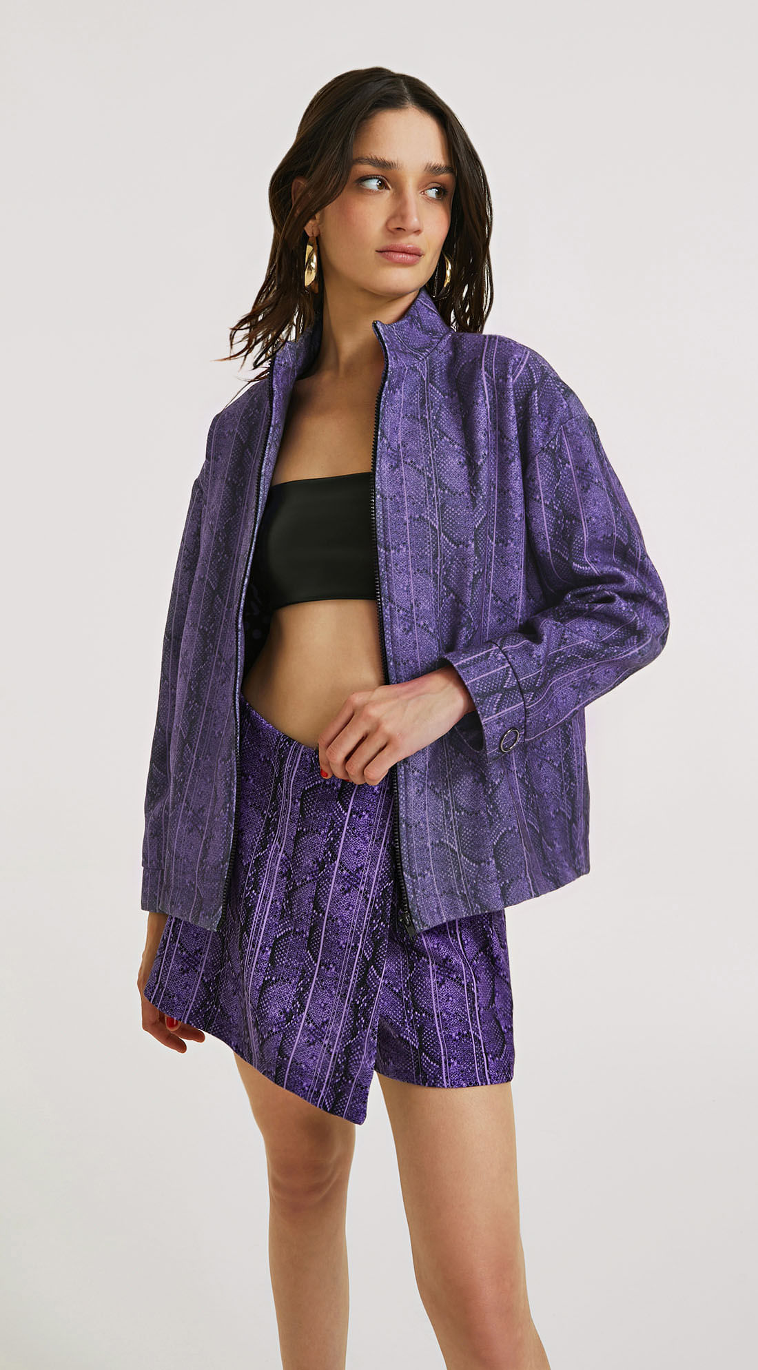 Casaco Morena Rosa Médio Com Bolso Roxo