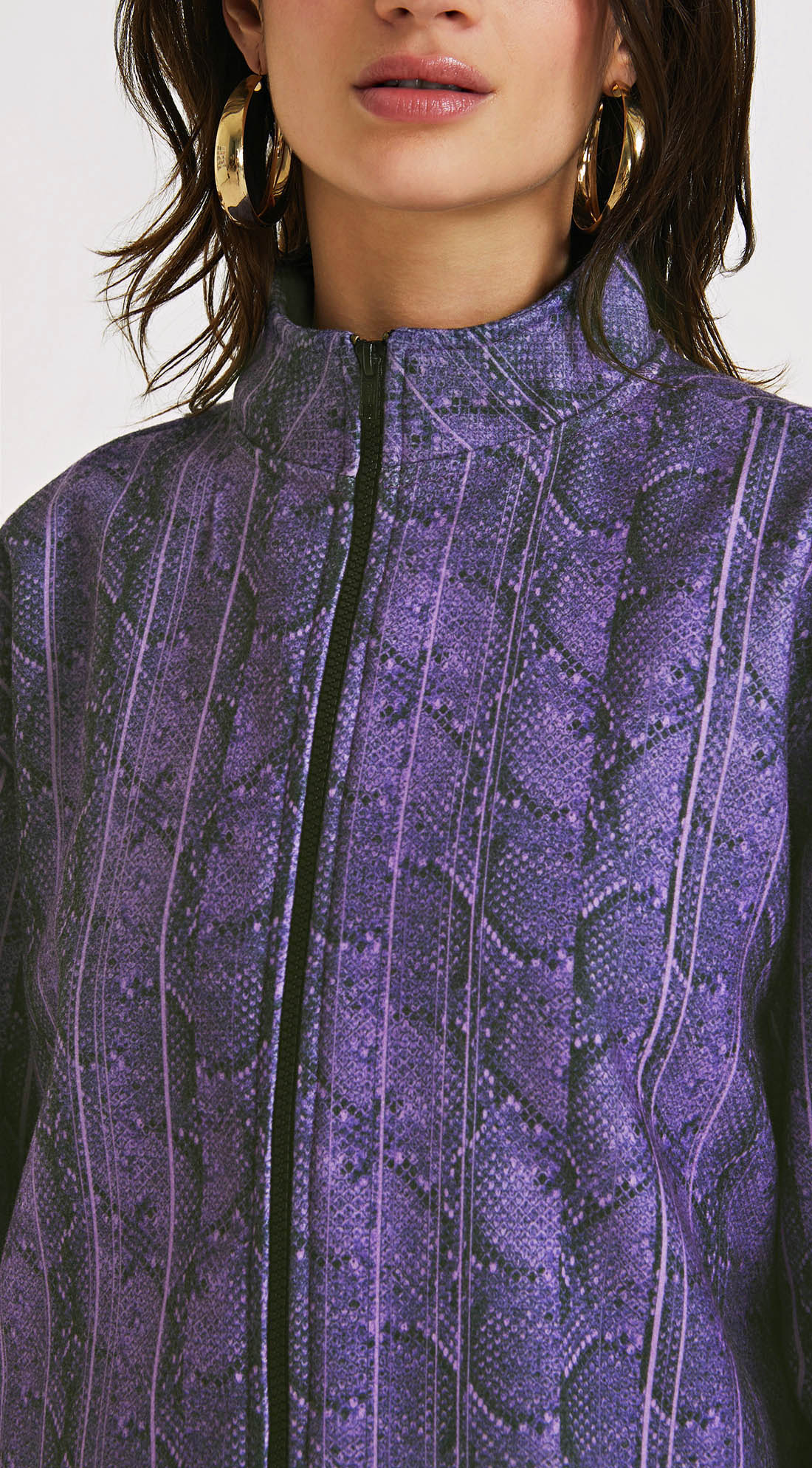 Casaco Morena Rosa Médio Com Bolso Roxo