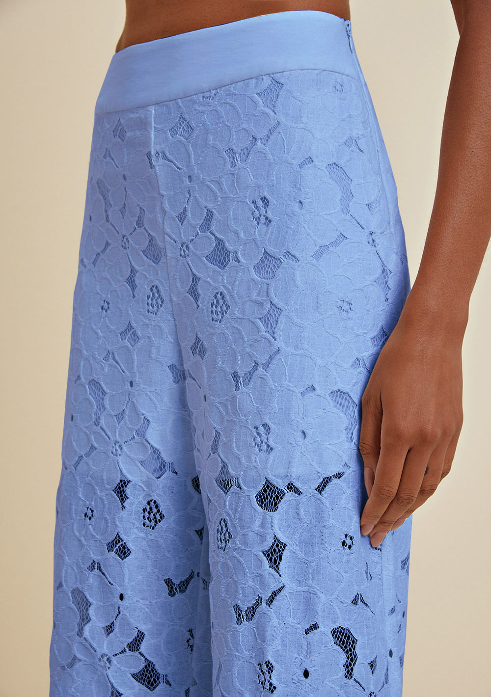 Calça Morena Rosa Reta Cós Alto Barra Normal Azul